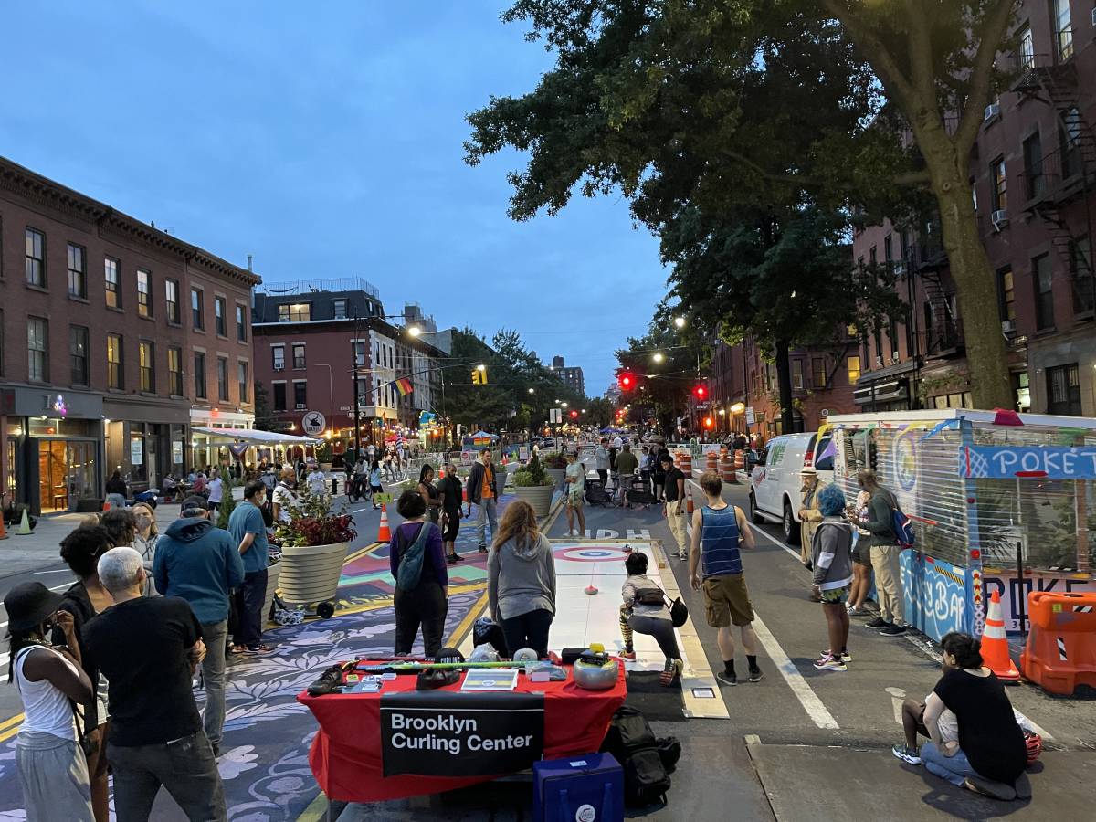 Street Curling | Brooklyn Curling Center